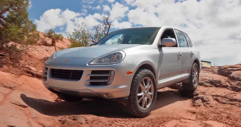 Video: Vea a este Porsche Cayenne de serie conquistar los terrenos de ...