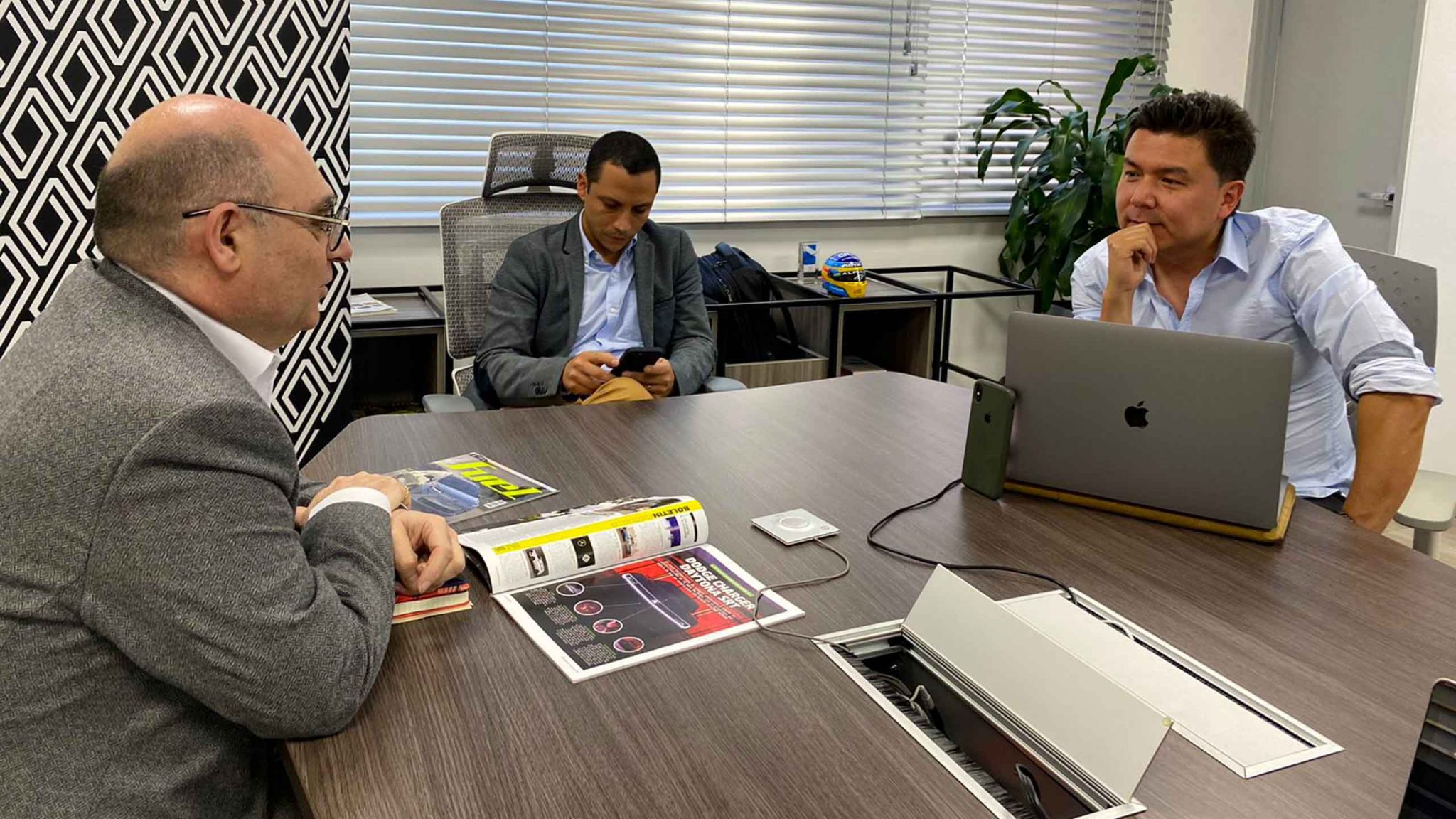 ENTREVISTA: Hablamos con el Vicepresidente de producto de Renault Group ...