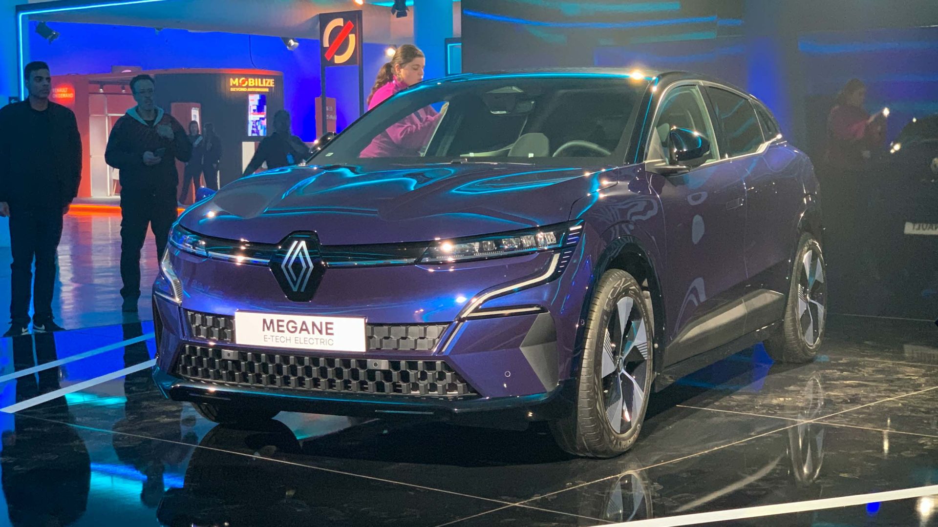 ENTREVISTA: Hablamos con el Vicepresidente de producto de Renault Group ...