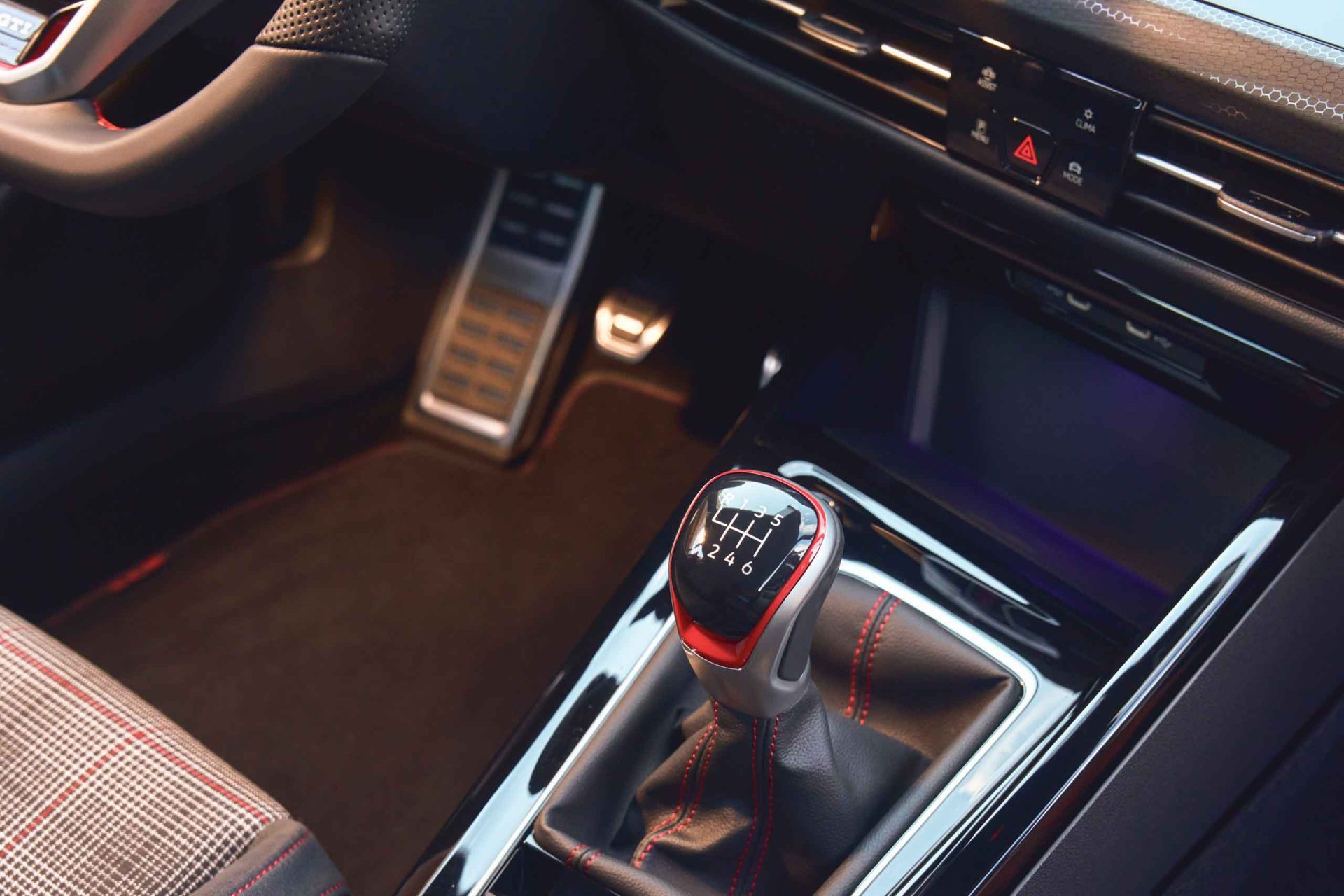 El Volkswagen Golf GTI 380 será el último GTI con transmisión manual ...