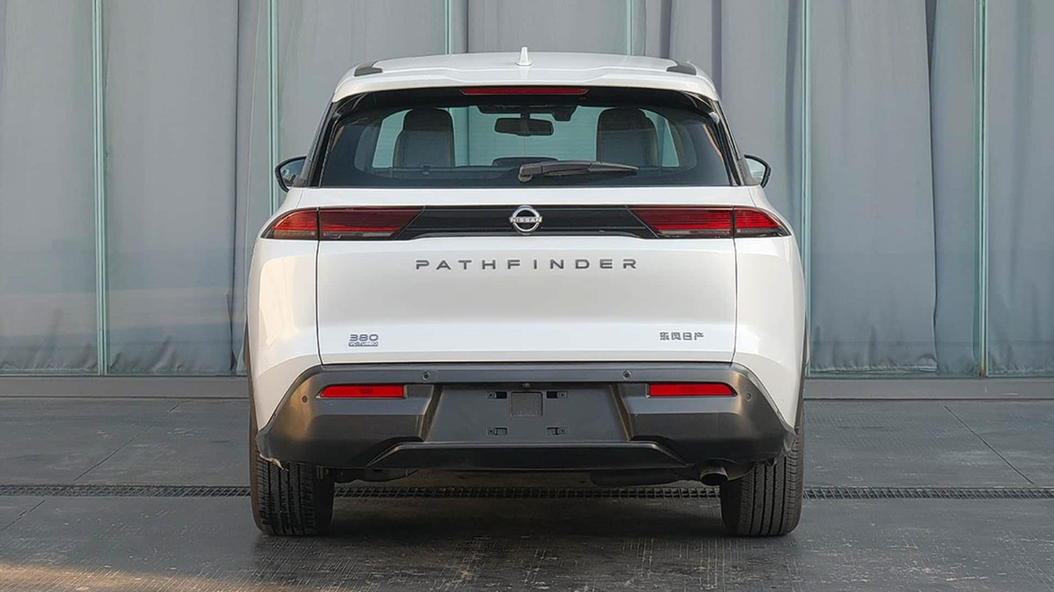 Un nuevo Nissan Pathfinder se filtra en China con un diseño ...