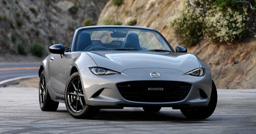 Este es el Mazda MX-5 Miata 2024, más sonriente y divertido que nunca ...