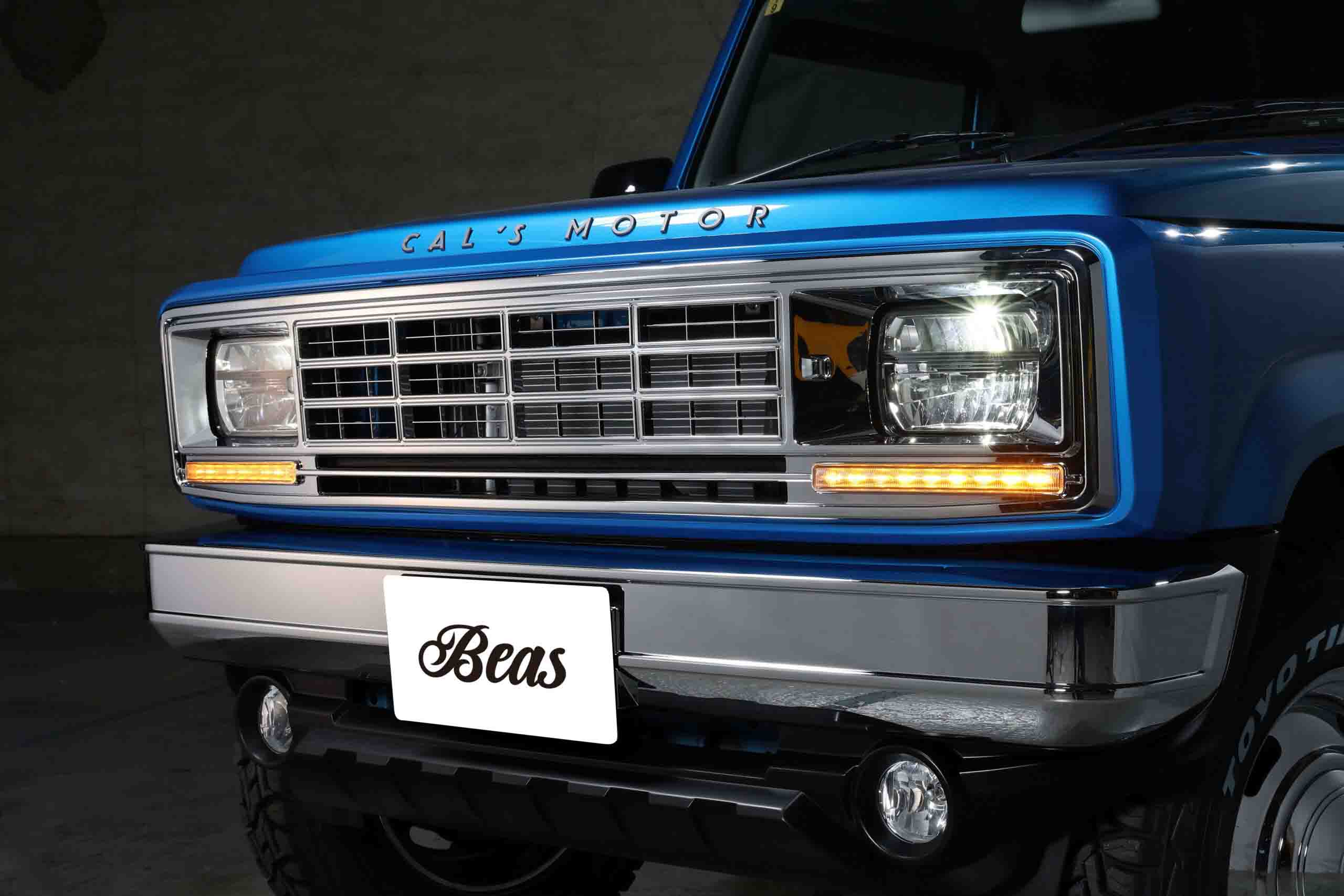 El Suzuki Jimny se viste de Ford Bronco II en el Auto Salón de Tokio ...