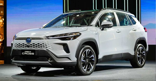 Conozca la nueva actualización del Toyota Corolla Cross 2025 - Fuel Car Magazine