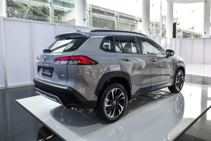 Conozca la nueva actualización del Toyota Corolla Cross 2025 - Fuel Car Magazine