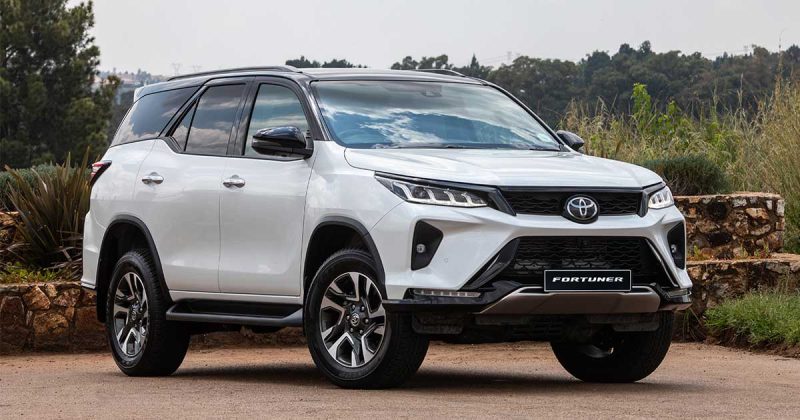 La Toyota SW4 Fortuner ya estrenó su versión híbrida ligera en ...