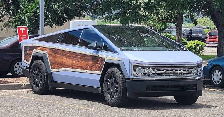 El “Cyber Squire” es un Tesla Cybertruck cuyo wrap imita la madera de ...