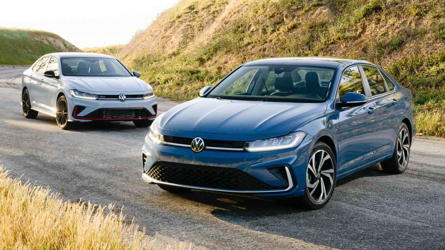 Los Volkswagen Jetta Turbo y GLI estrenan actualización en Colombia ...