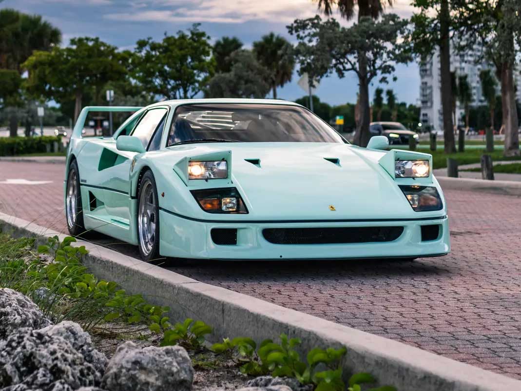 Así es el único Ferrari F40 color Menta, inspirado en Sir Stirling Moss ...
