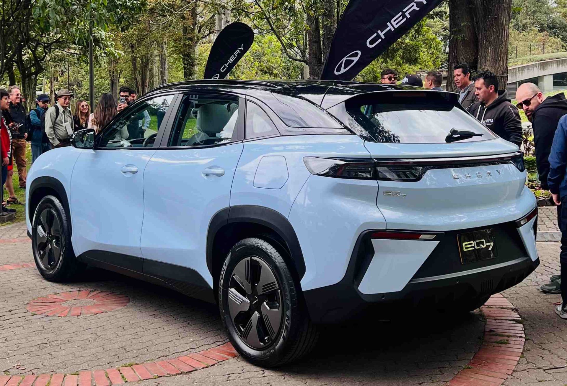 Debut en el SIAB 2024 de la recién lanzada SUV Chery eQ7 - Fuel Car Magazine