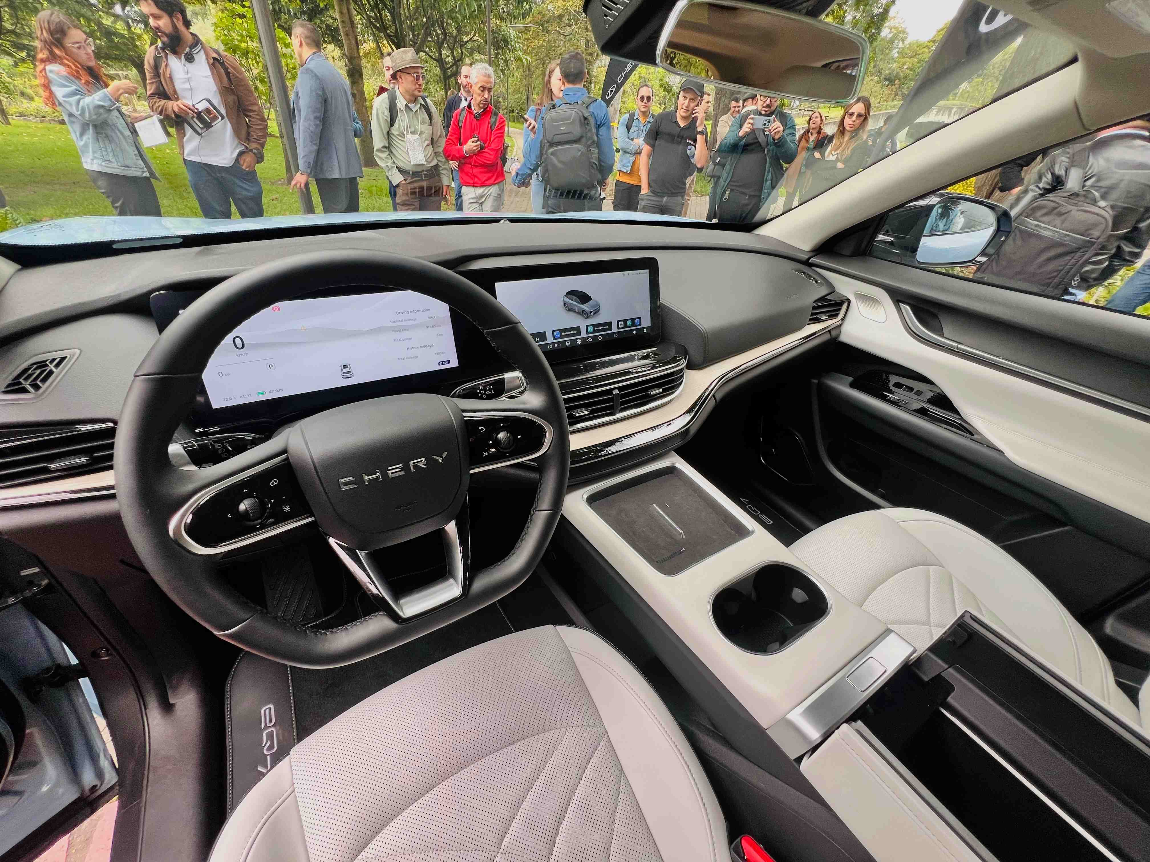 Debut en el SIAB 2024 de la recién lanzada SUV Chery eQ7 - Fuel Car Magazine