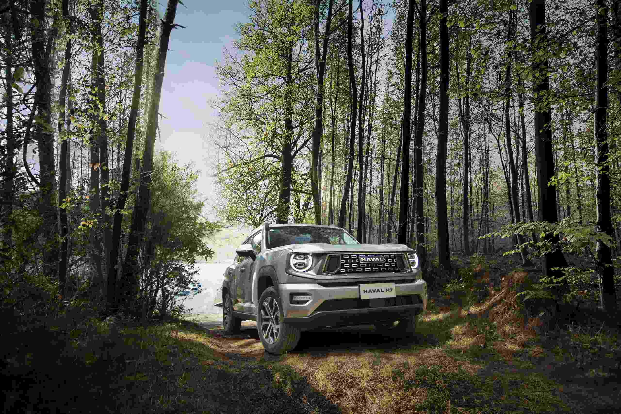 GWM lanza en Colombia la nueva Haval H7 2026: una SUV híbrida de 240 HP ...